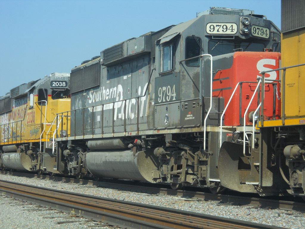 SP 9794 29Aug2010 CENTENNIAL Yard